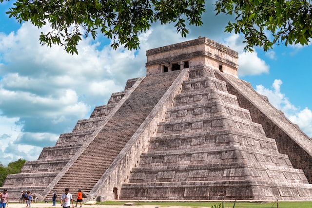 Chichen Itza: A Detailed Guide to Visiting this Ancient City